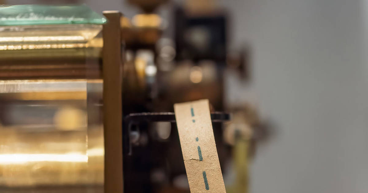 Código Morse: o que é, como funciona e o que tem a ver com o Titanic?