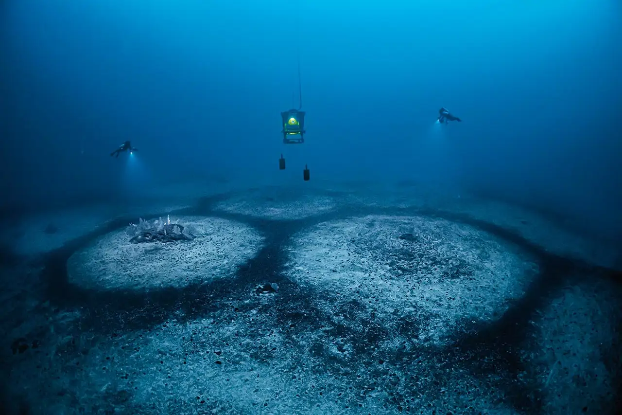 O mistério dos anéis submarinos