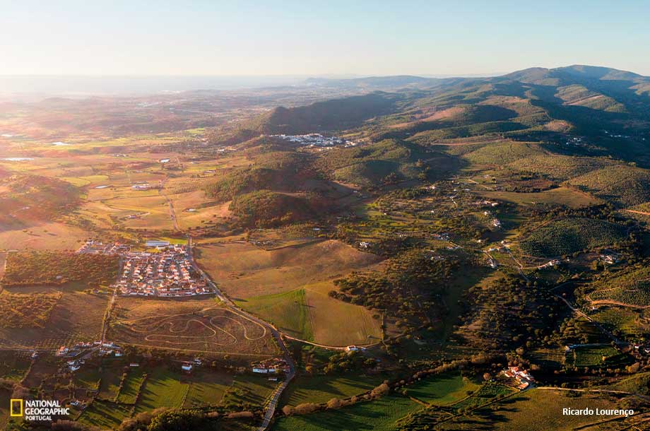 Terras raras: a Europa importa 100% destes elementos críticos para a ...